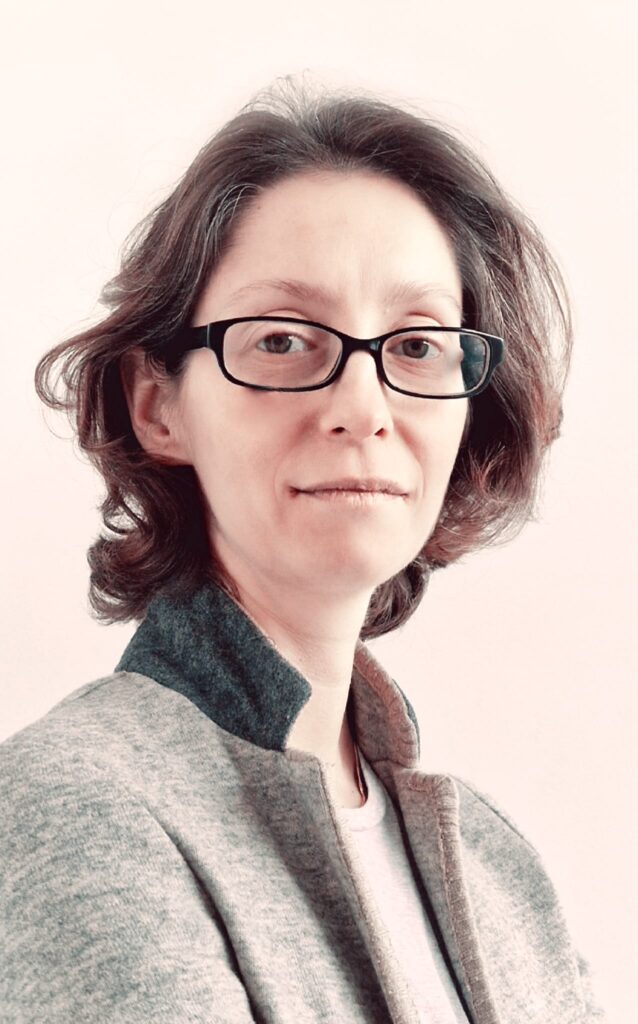 Collecting with a View: Marie Tavinor – SocHistColl